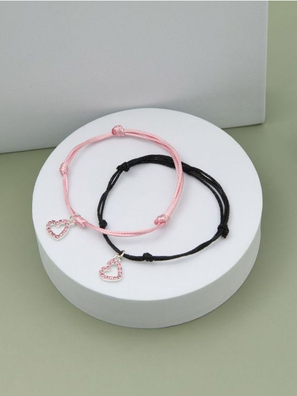 Novo: Kolekcija za ženske s webshopa Sinsay